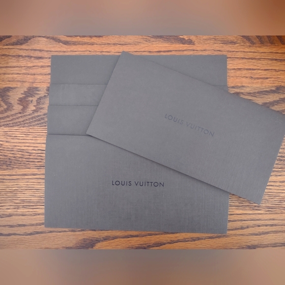 Louis Vuitton | Office | Louis Vuitton Classic Sales Envelopes Set ...